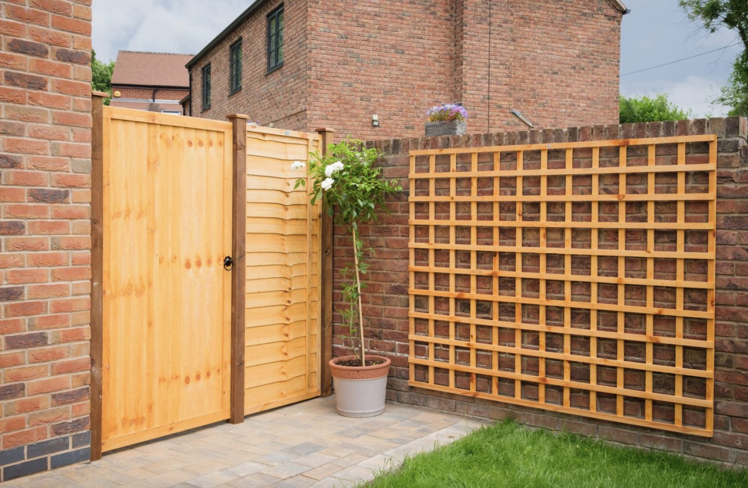 Fence Panels & Trellis - Jacksons Timber